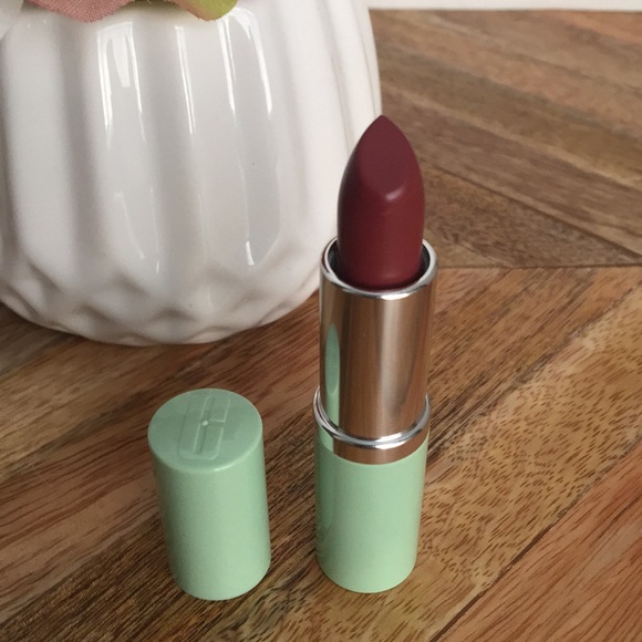 Clinique | Makeup | Clinique A Different Grape Lipstick | Poshmark